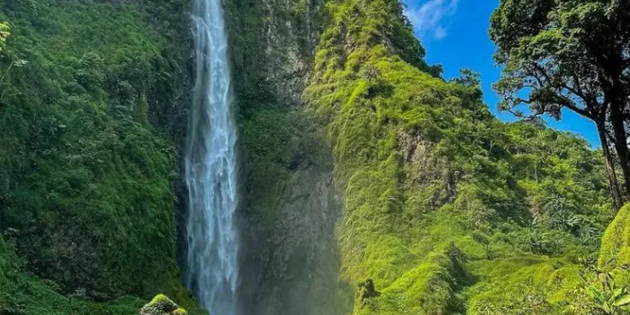 Curug Citambur: Menyaksikan Keindahan Air Terjun Tinggi Dengan Debit ...