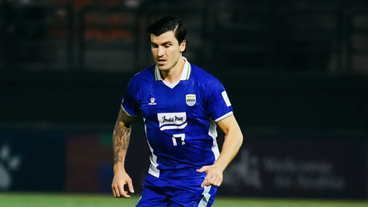 Rumor Panas! Sergio Castel Jadi Striker Baru Persik Kediri - Jabar ...